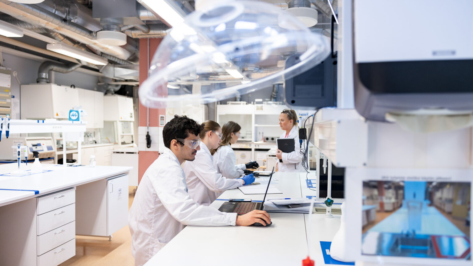 Biotechnology, Bachelor of Engineering - Turku AMK