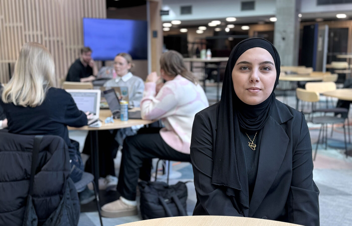 AMK-tutkinnot - yli 50 vaihtoehtoa neljällä alalla - Turku AMK